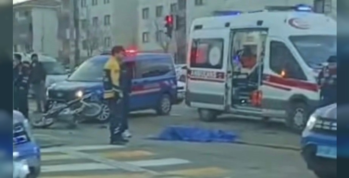Gaziantep'te feci kaza: Motosikletli genç hayatını kaybetti